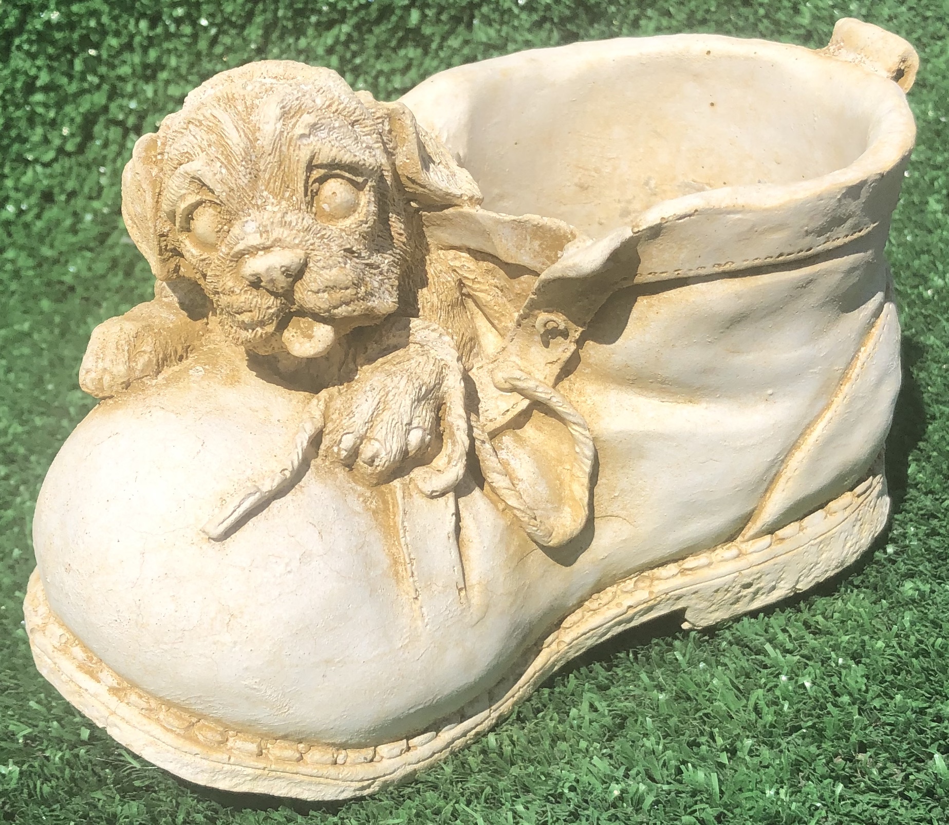 Dog on Boot Small Concrete Statue 0917 - Pots n Pots
